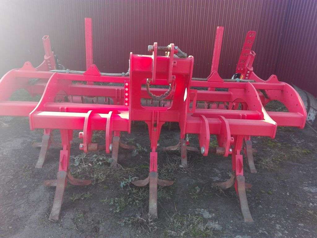 Pług dłutowy Maschio Attila 300/7 | korbanek.pl